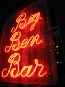 Paris Blues: Cinquante Nuances de Bleu | Paris: People, Places and Bling